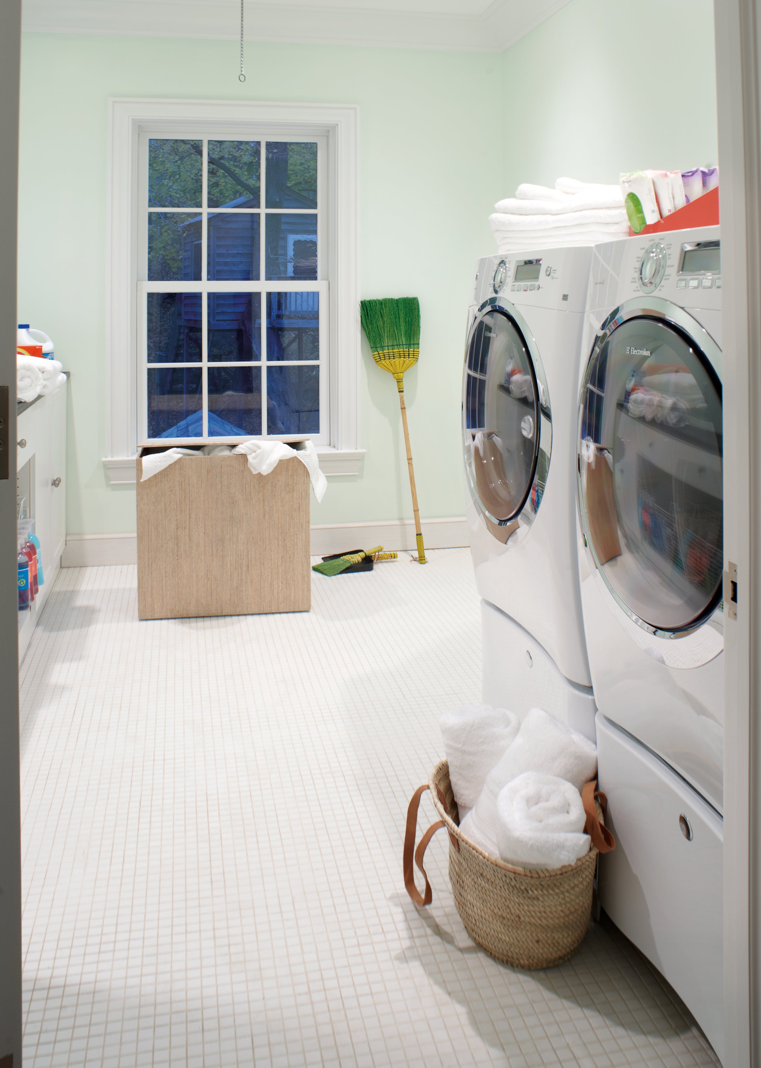 Laundry for CLEAN DESIGN HOME